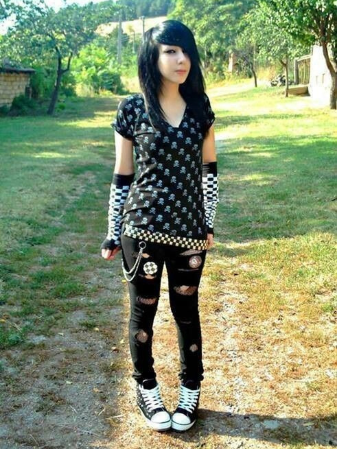 O RETORNO DO ESTILO EMO: CONHEÇA O MOVIMENTO E COMO ADERI-LO